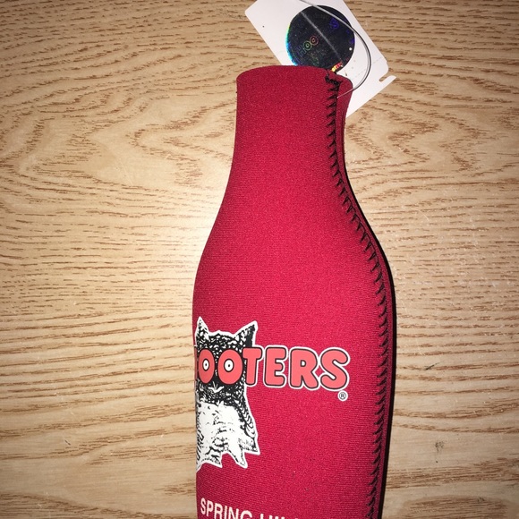 Hooters | Dining | New Bundle Of 2 Hooters Vintage Bottle Koozies From ...